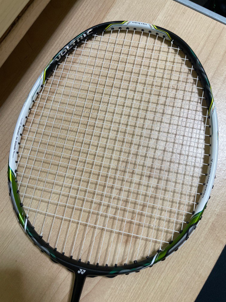 Yonex Voltric Z-Force, Sports Equipment, Sports & Games, Racket & Ball ...