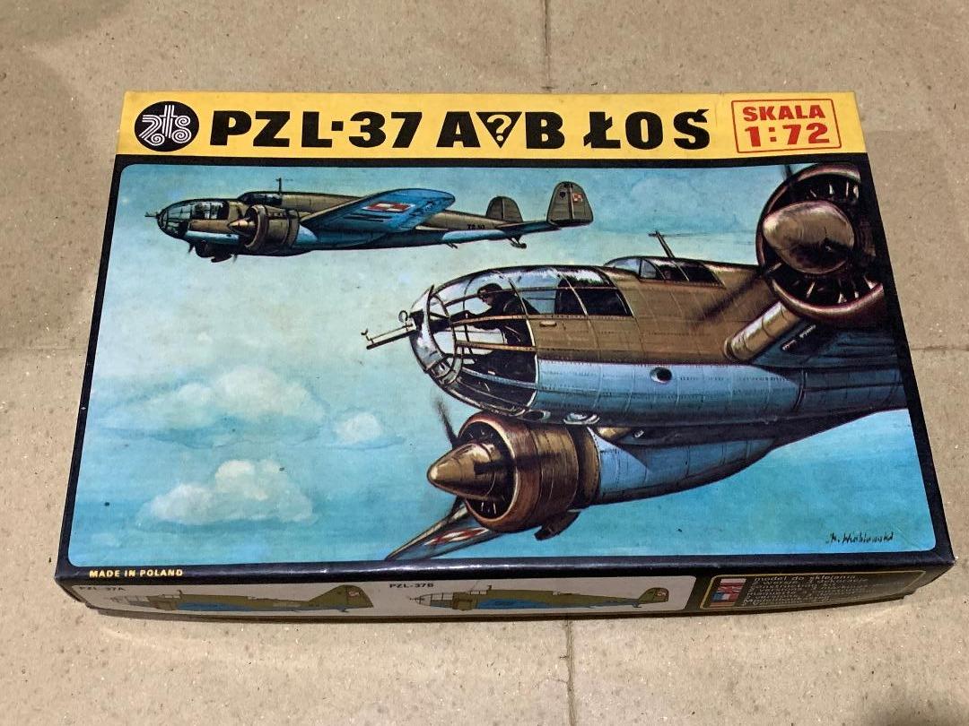 ZTS 1/72 scale Polish WW2 Fighter/Bomber PZL-37 LOS A / B Model Kit ...