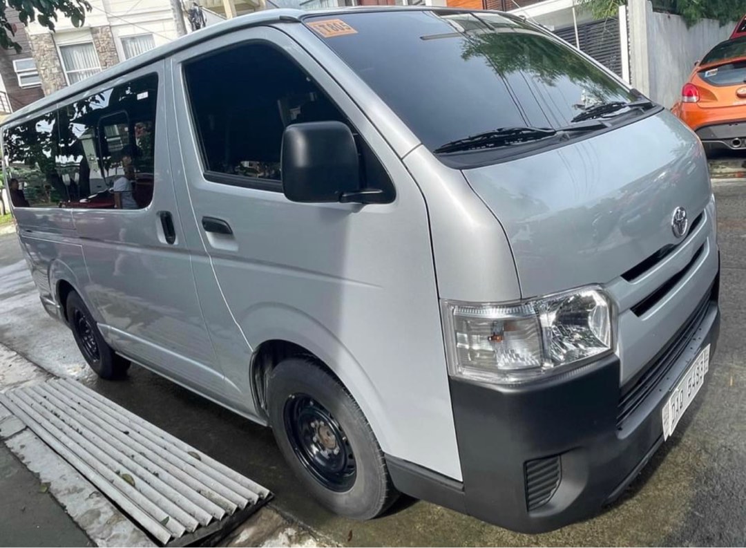 2022 Hiace Commuter 3.0 SILVER Manual, Cars for Sale, Used Cars on ...