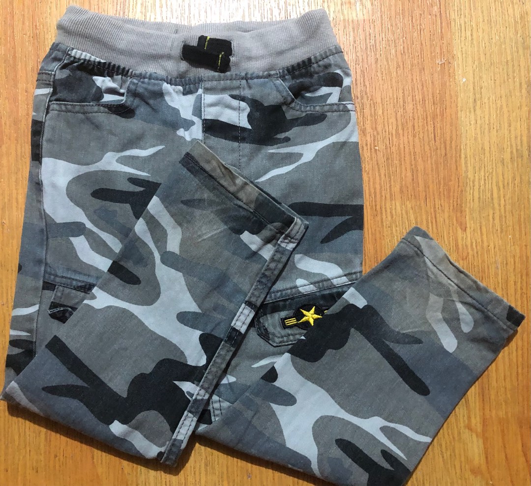 4y Billy Wear Army pants, Babies & Kids, Babies & Kids Fashion on Carousell