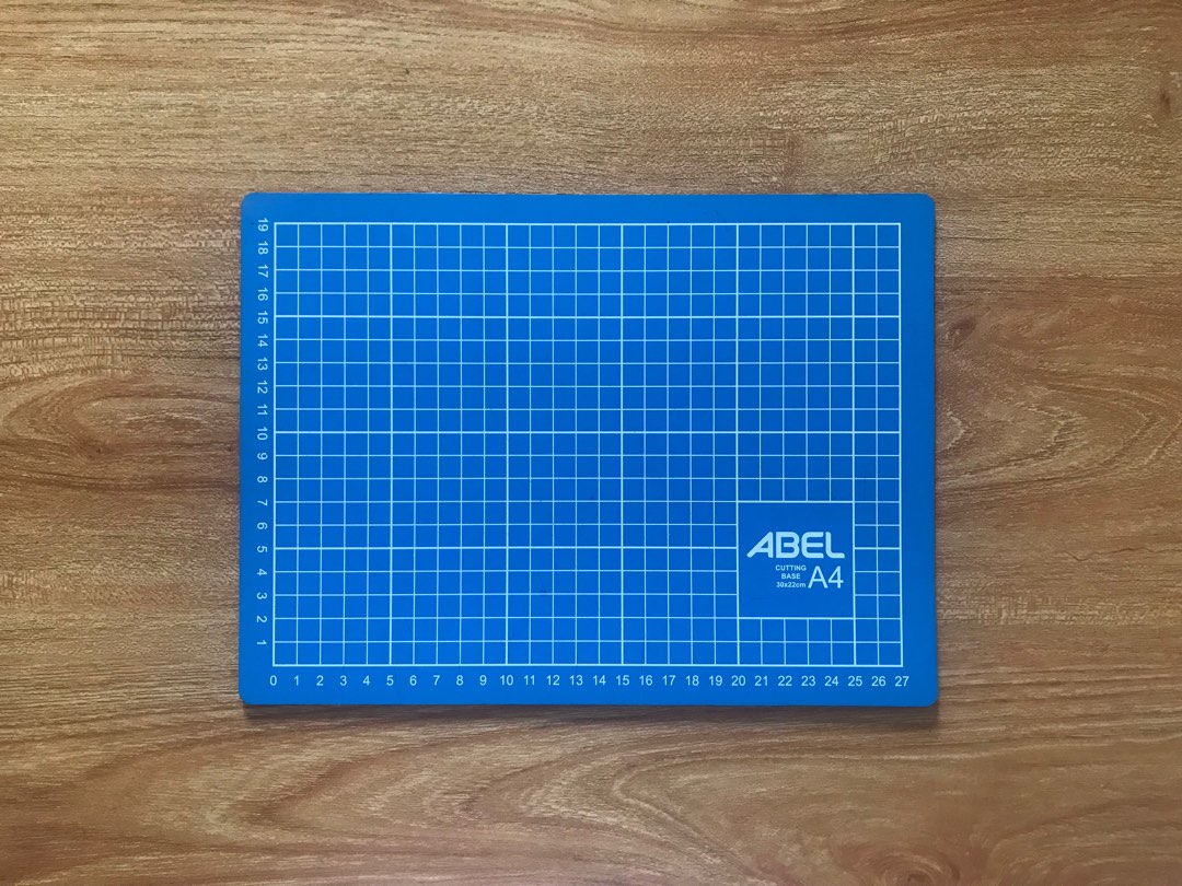 Abel A4 Cutting Base Self-Healing Matt (30 x 22cm), Hobbies & Toys, Stationary & Craft, Craft ...