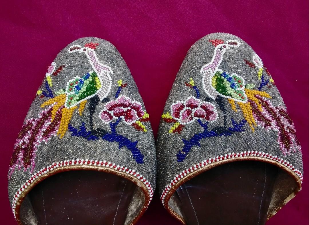 Antik baba nyonya peranakan shoes, Hobbies & Toys, Collectibles ...