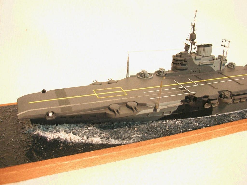 Aoshima water line series 1/700 HMS Illustrious WW2 British Aircraft ...
