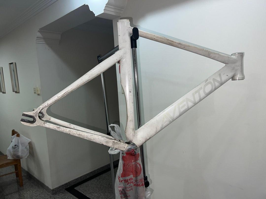 aventon frame, Sports Equipment, Bicycles & Parts, Bicycles on Carousell