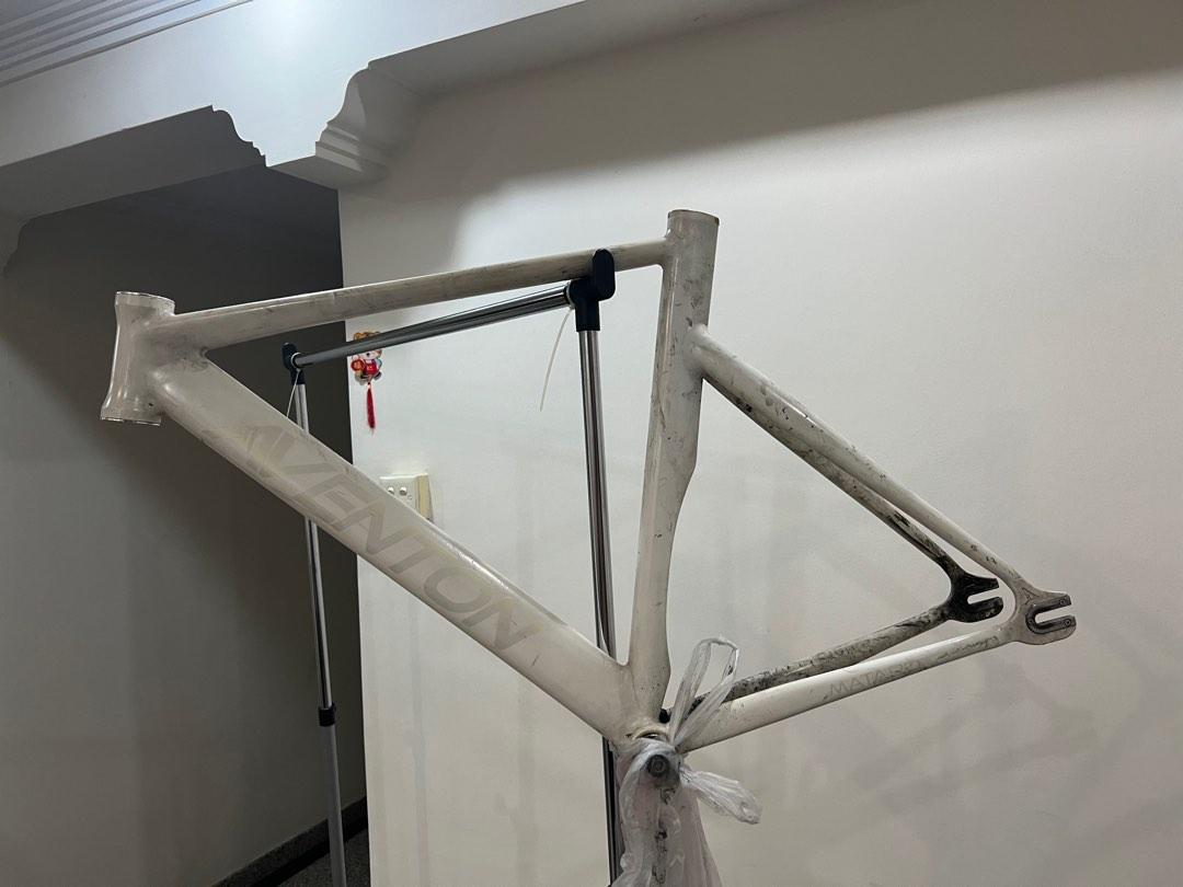 aventon frame, Sports Equipment, Bicycles & Parts, Bicycles on Carousell