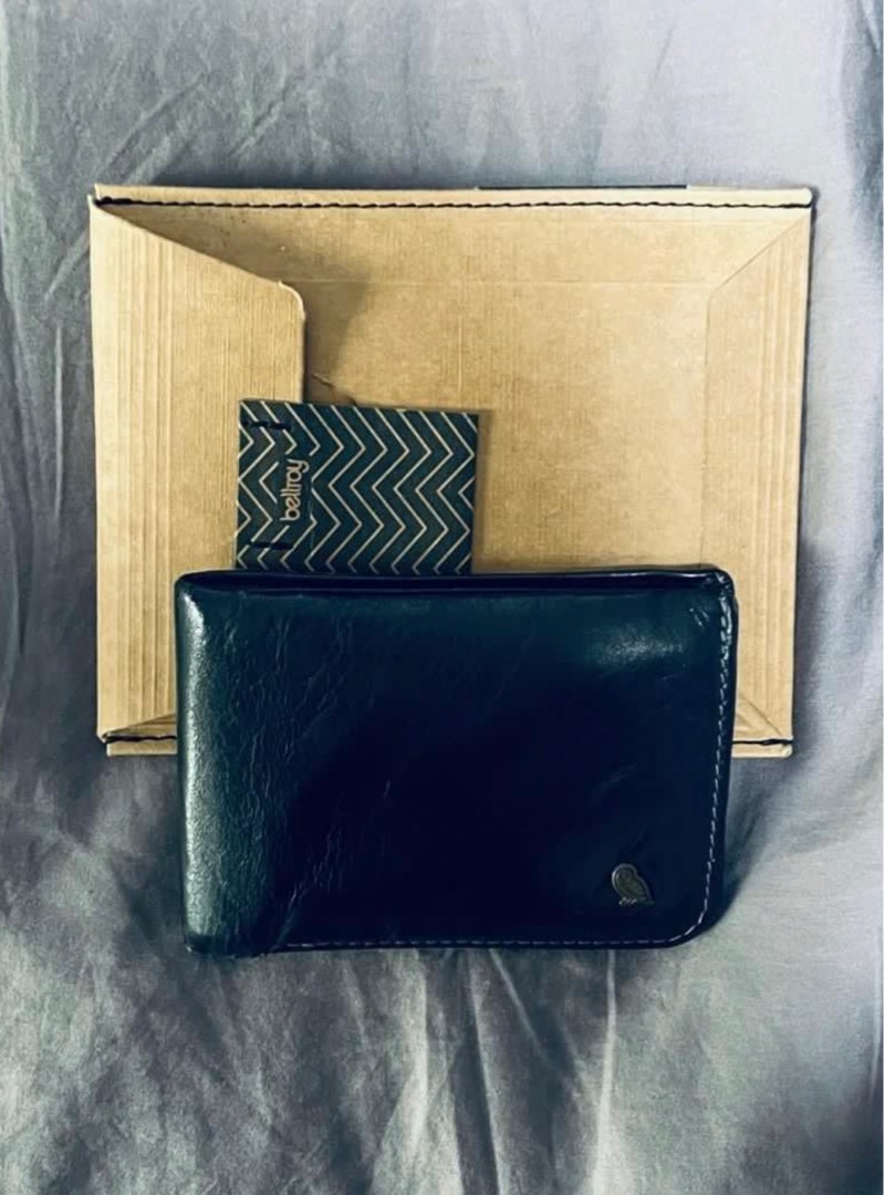 Bellroy Hide and Seek Secret Wallet, Men's Fashion, Watches ...
