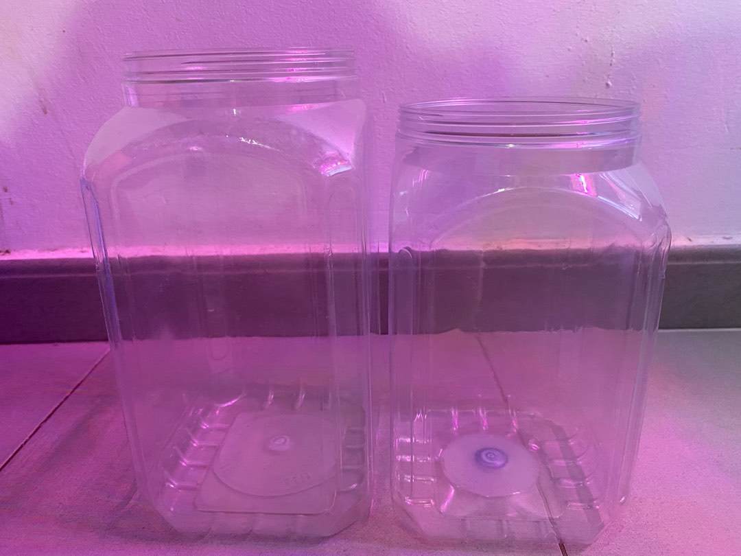 Betta SU tank, Pet Supplies, Homes & Other Pet Accessories on Carousell