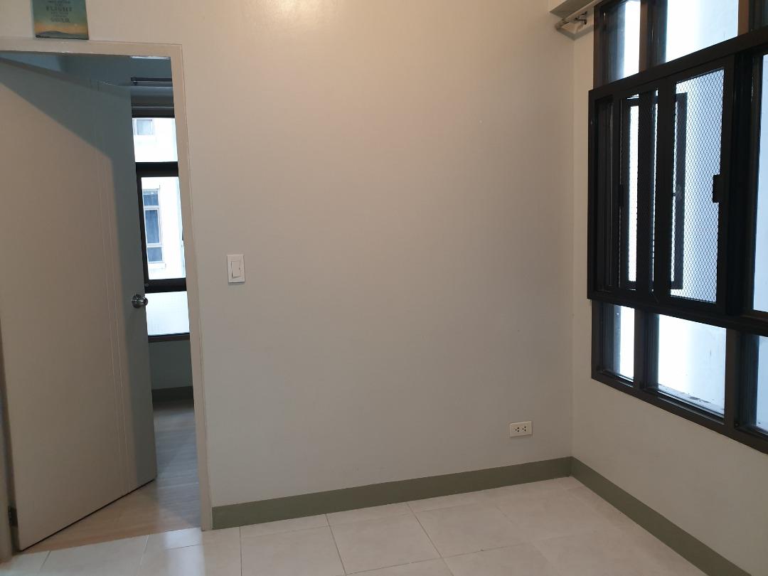 Condo For Sale at Suntrust Treetop Villas, Property, For Sale ...