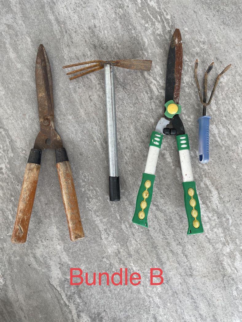 Garden Shears and mini changkol, Furniture & Home Living, Gardening ...