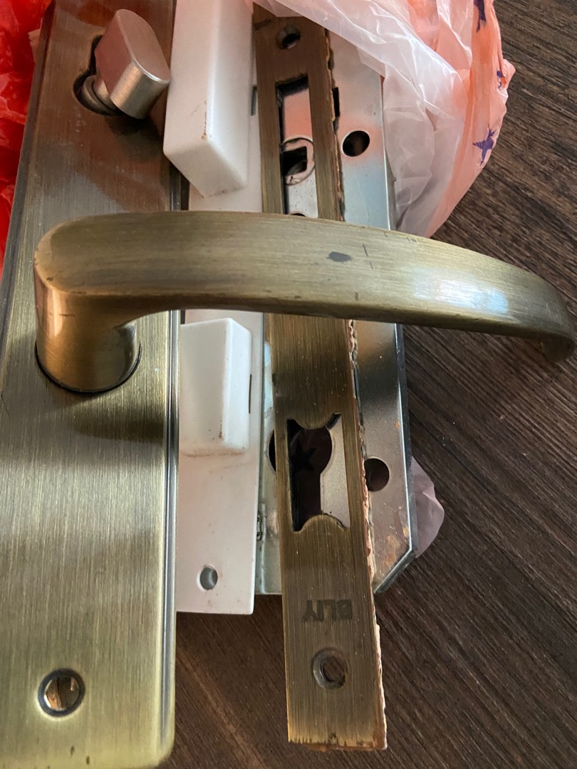 HDB BTO MAIN WOODEN DOOR LOCK, Furniture & Home Living, Security ...