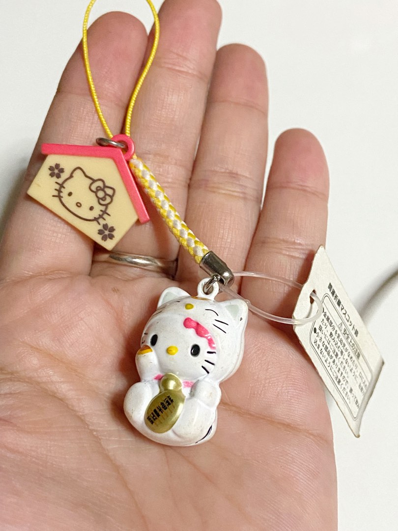 Hello Kitty Lucky Cat Charm, Hobbies & Toys, Memorabilia & Collectibles ...