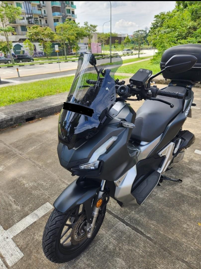 Honda ADV150 windshield, Motorcycles, Motorcycle Accessories on Carousell
