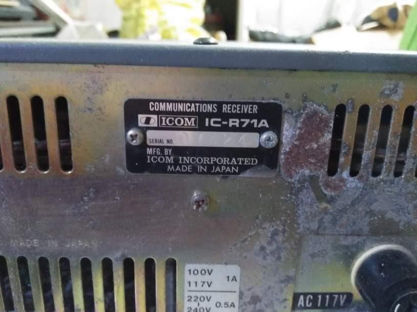 Icom Communications Receiver IC-R71A, Mobile Phones & Gadgets, Walkie ...