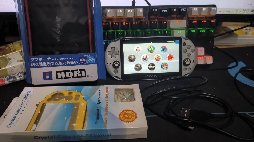 limited edition ps vita slim silver japan, Video Gaming, Video Game ...