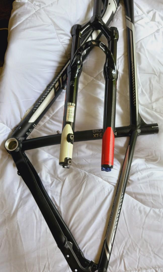 Merida Bike frame 29er Large + Manitou Machete 29er, Sports Equipment ...