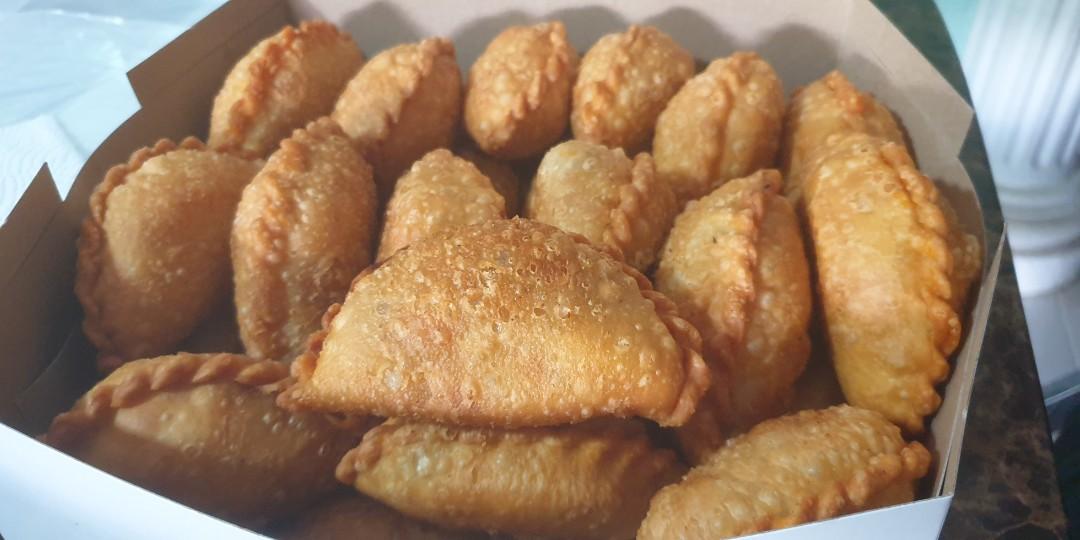 Mini karipap bhai kentang ,Epok2 kentang telor and Sardines ,Wadeh ...
