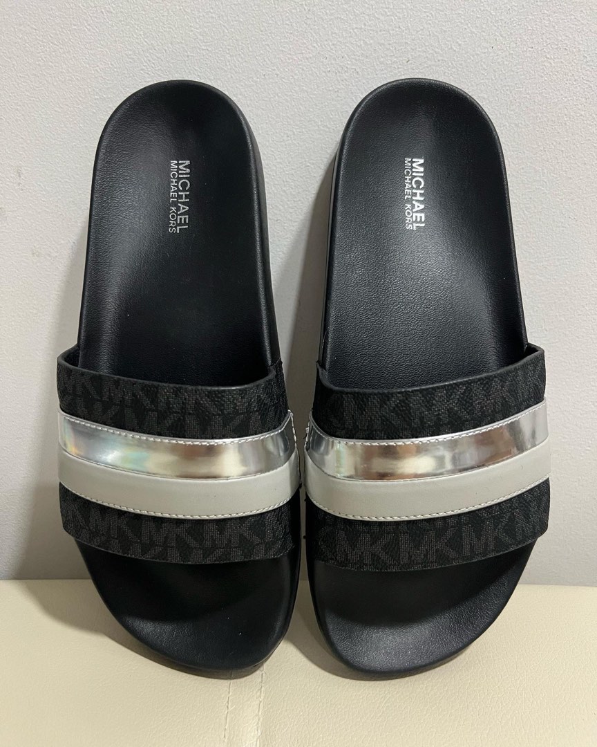 MK Slides, Women's Fashion, Footwear, Slippers and slides on Carousell