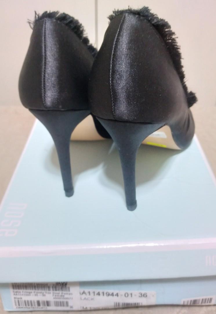 Nose Heel Pumps, Women's Fashion, Footwear, Heels on Carousell