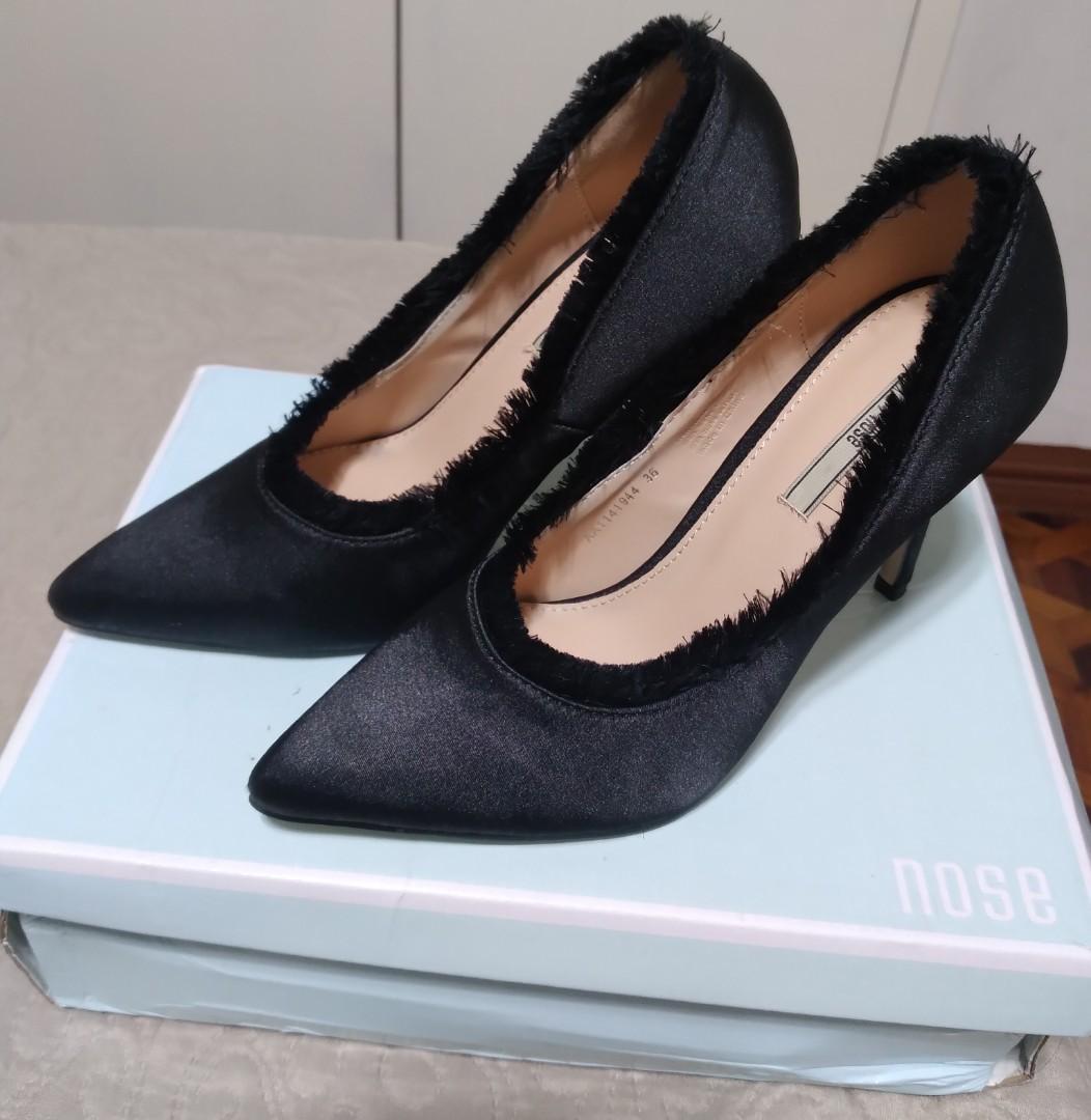 Nose Heel Pumps, Women's Fashion, Footwear, Heels on Carousell