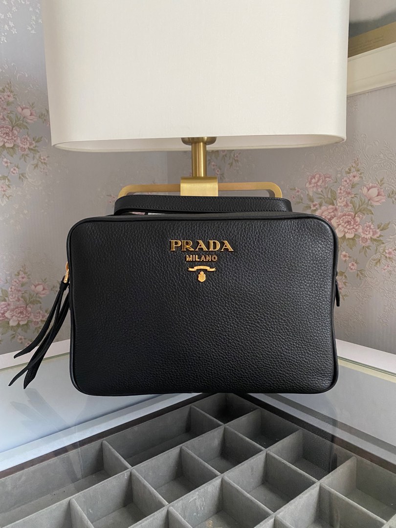 Prada Bandoliera in pelle vitello phoenix Crossbody Black Bag, Luxury ...