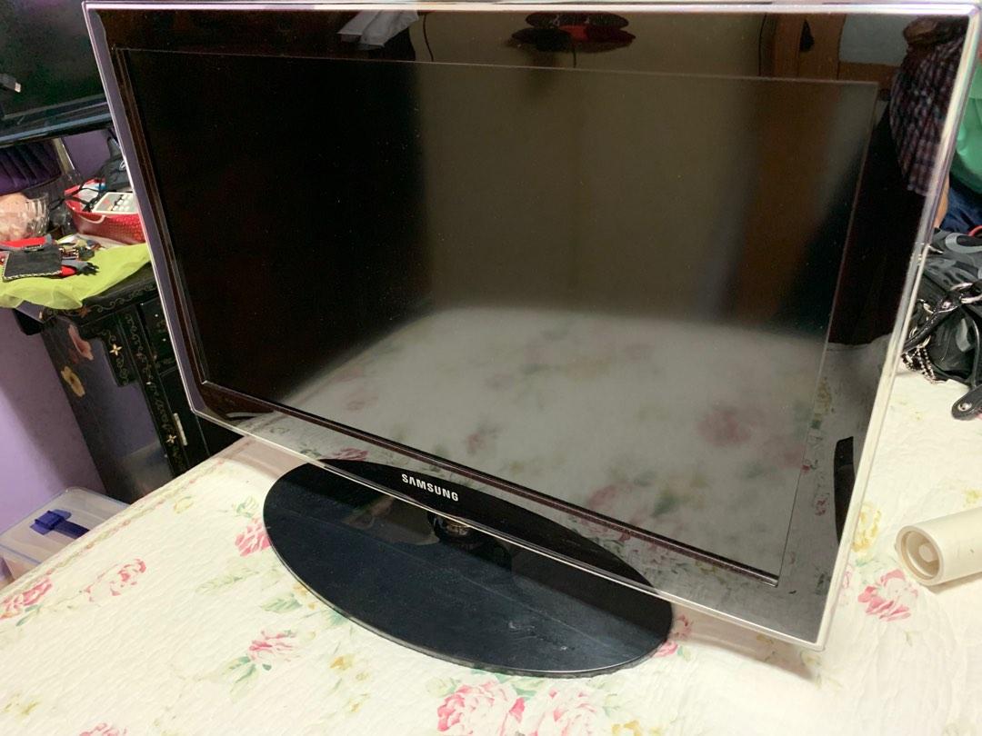 Samsung LED TV Monitor - 26 inch, TV & Home Appliances, TV ...