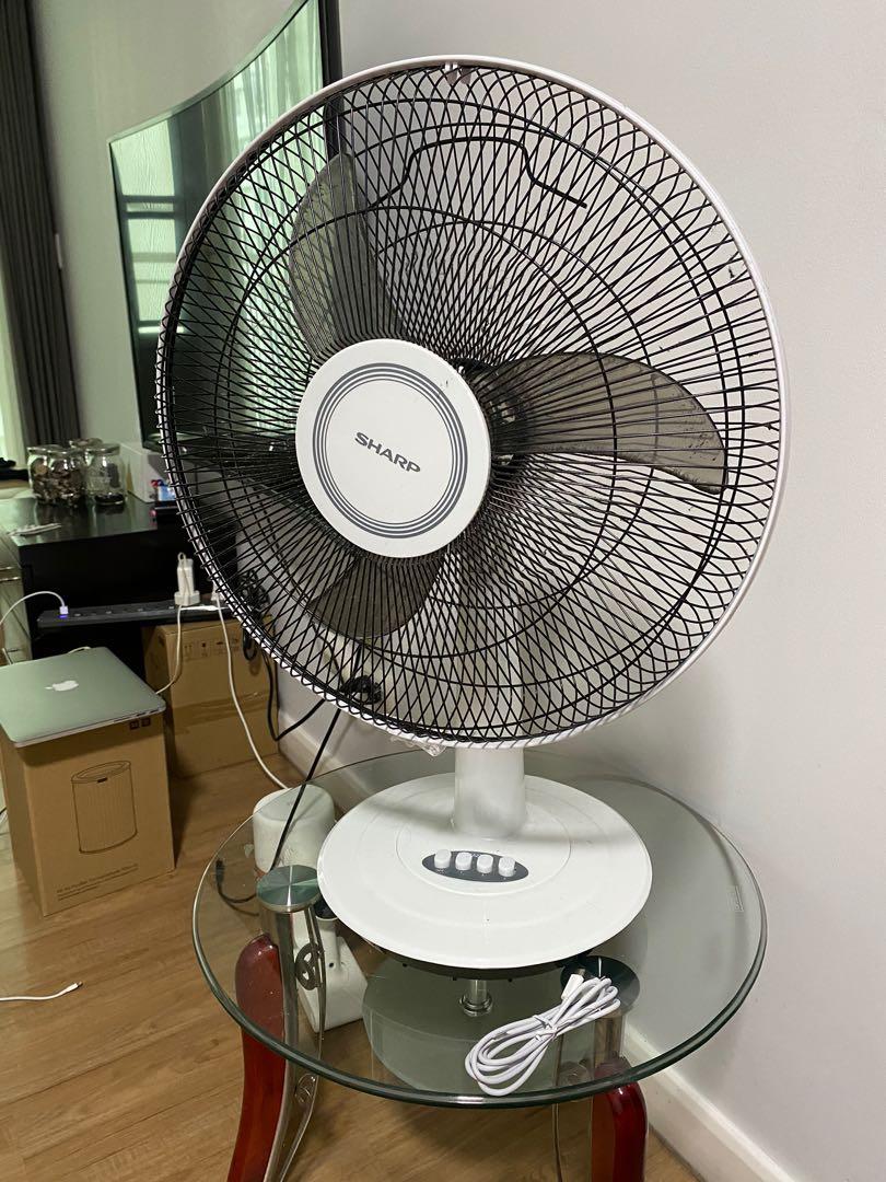 Sharp desk fan, Furniture & Home Living, Lighting & Fans, Fans on Carousell