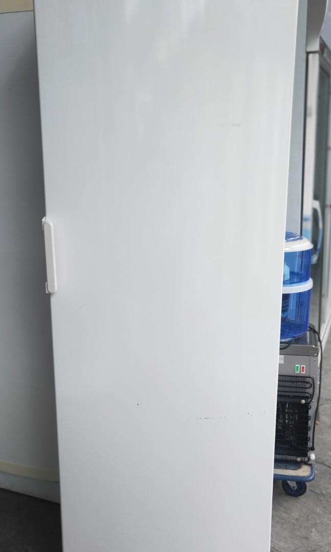 Single Door Vestfrost Solutions CF3 344 - White Freezer For Sale @ $180 ...