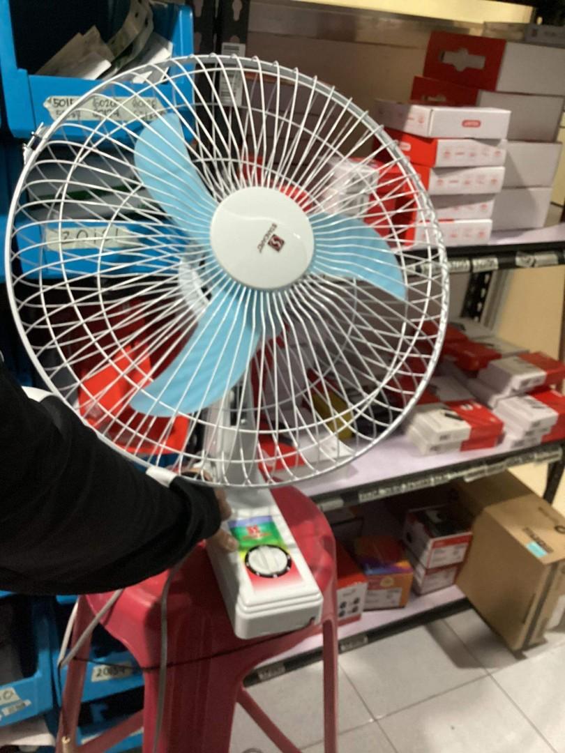 Standard 16" Wall Fan Banana Type Blade SWF-16Q1 (Assorted Color ...