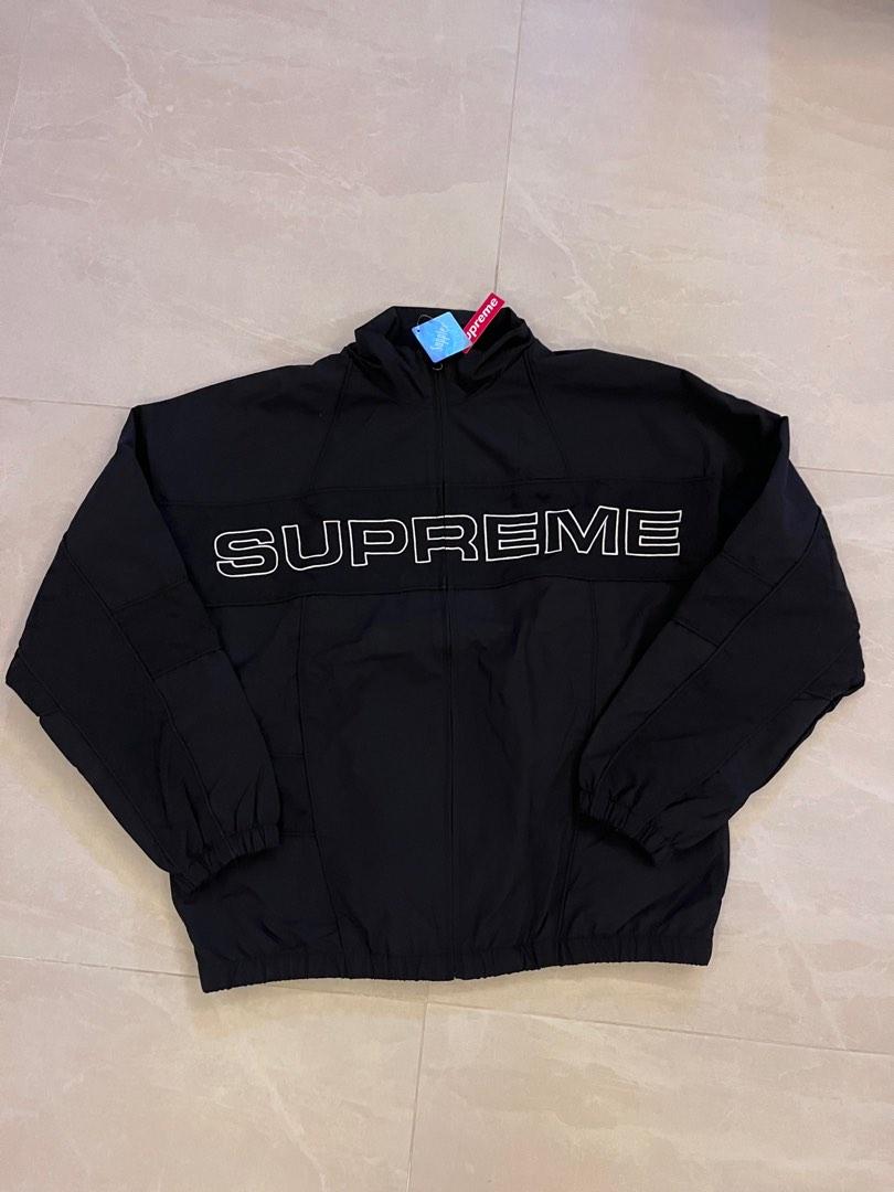 Supreme jacket, Men's Fashion, Coats, Jackets and Outerwear on Carousell