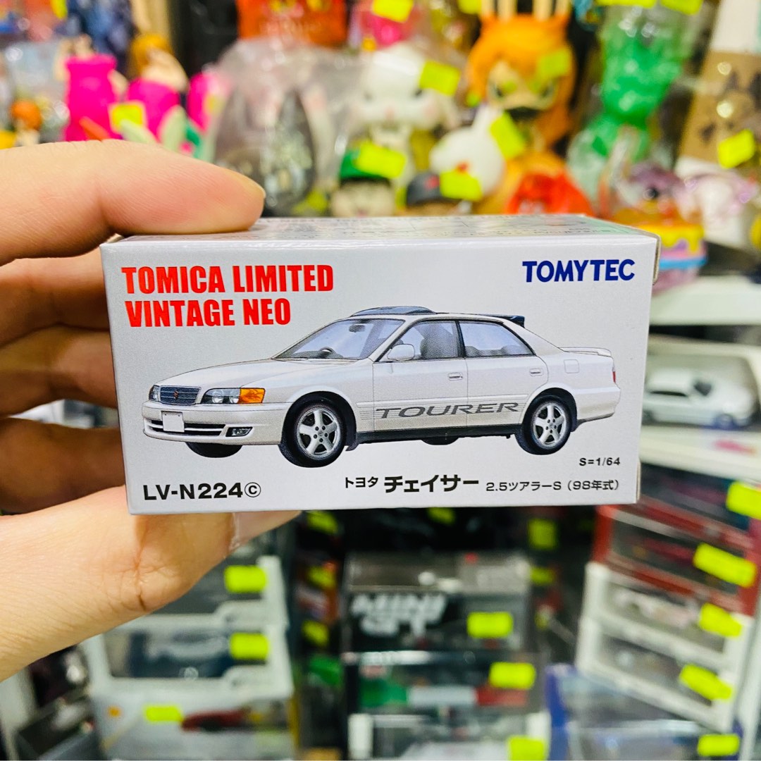 Takara Tomy TomyTec Tomica Limited Vintage Neo Toyota Chaser 2.5 Tourer S 豐田 核彈頭, 興趣及遊戲, 玩具 & 遊戲 ...