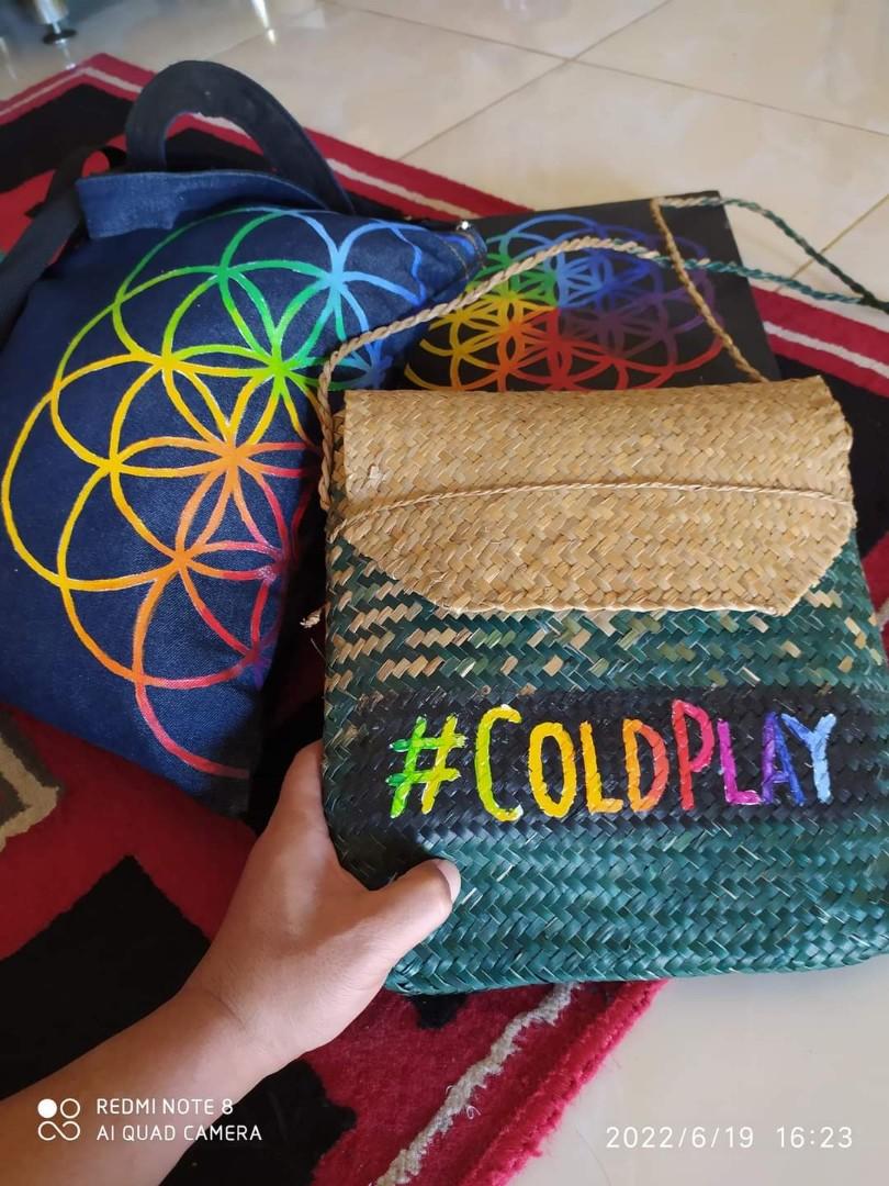 Tas Dari Purun Logo Coldplay, Desain & Kerajinan Tangan, Karya Seni di ...