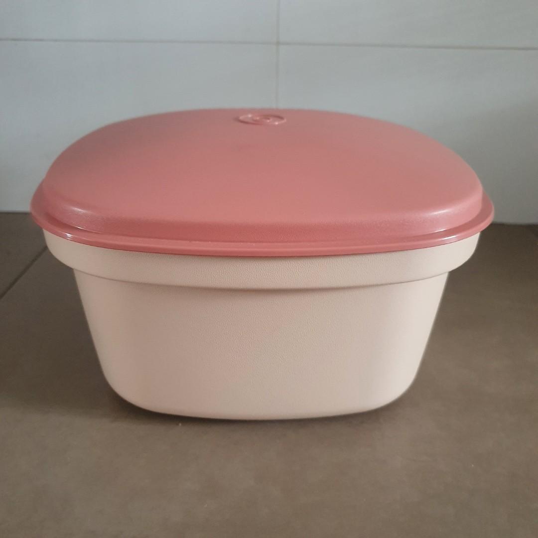 TUPPERWARE VINTAGE STEAMER WITH STRAINER, Furniture & Home Living ...