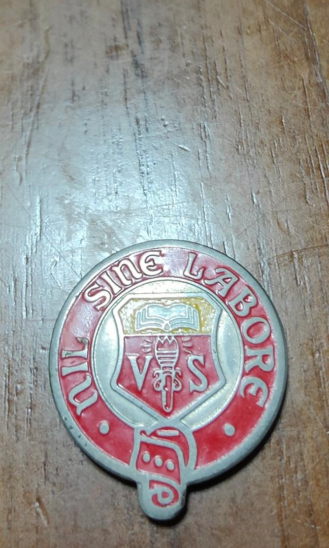Victoria School badge, Hobbies & Toys, Memorabilia & Collectibles ...
