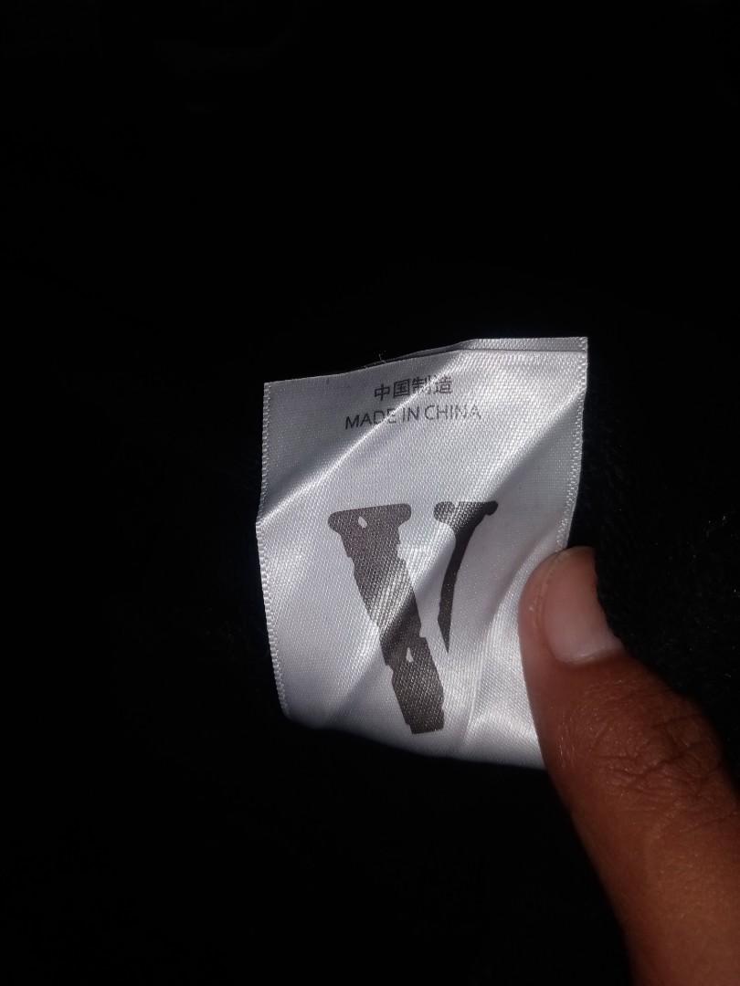 Vlone, Men's Fashion, Activewear on Carousell