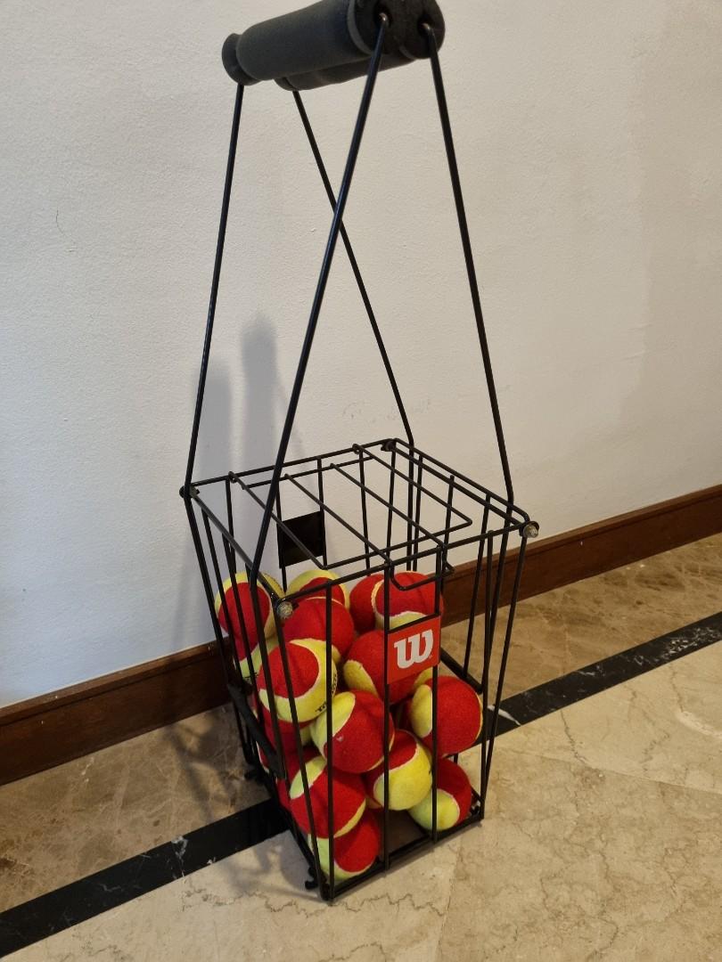 WILSON tennis hopper with red training balls, Sports Equipment, Sports ...