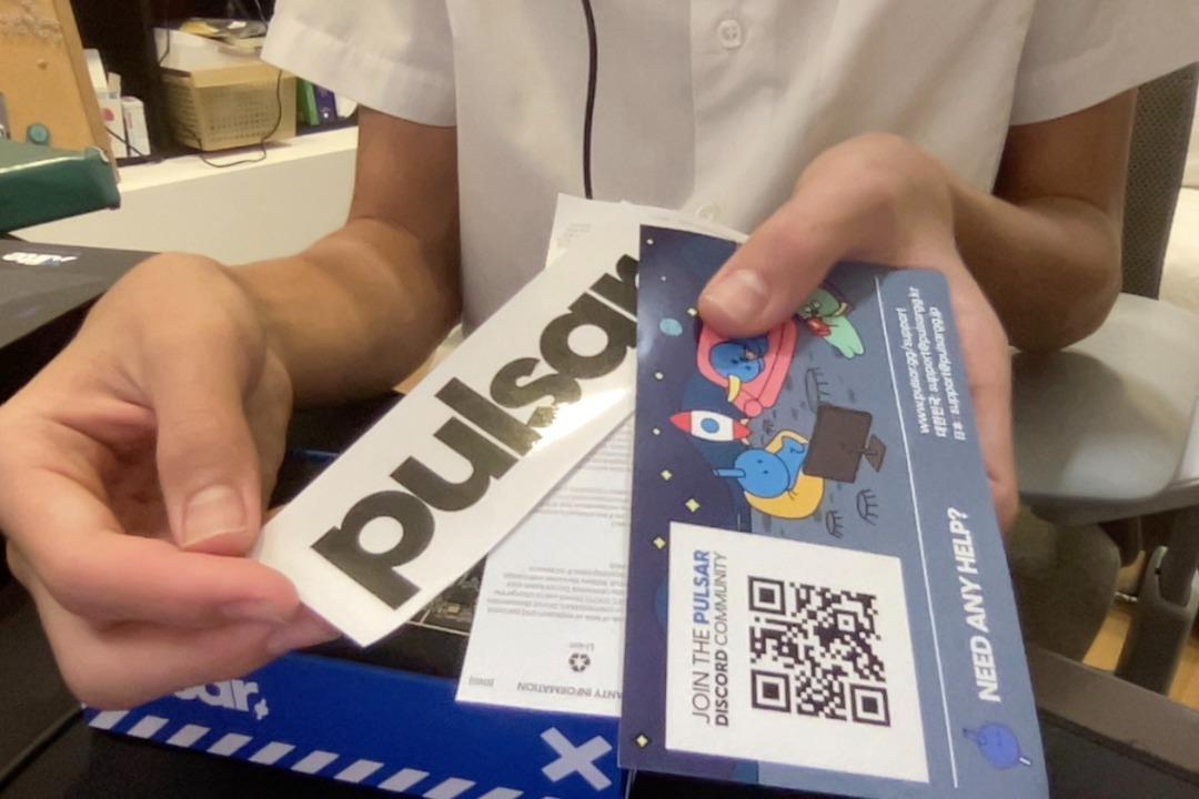 Pulsar Xlite v2 mini modded bottom shell, broken top shell and PCB with ...