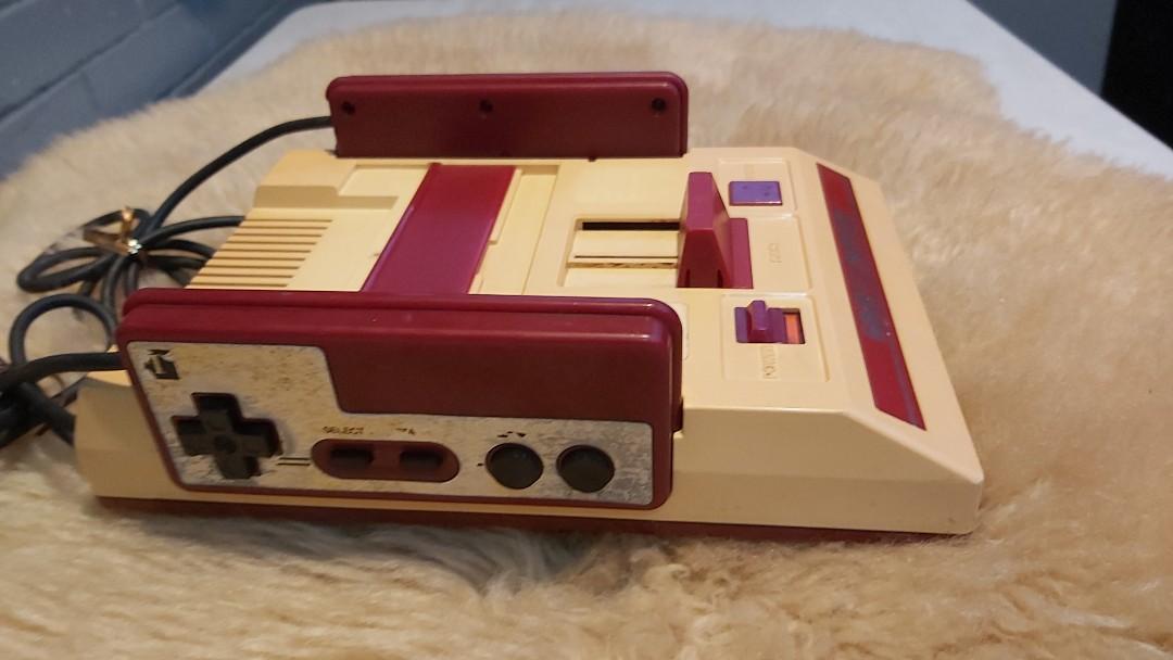 1983 FAMICOM RETRO GAMING, Hobbies & Toys, Toys & Games on Carousell