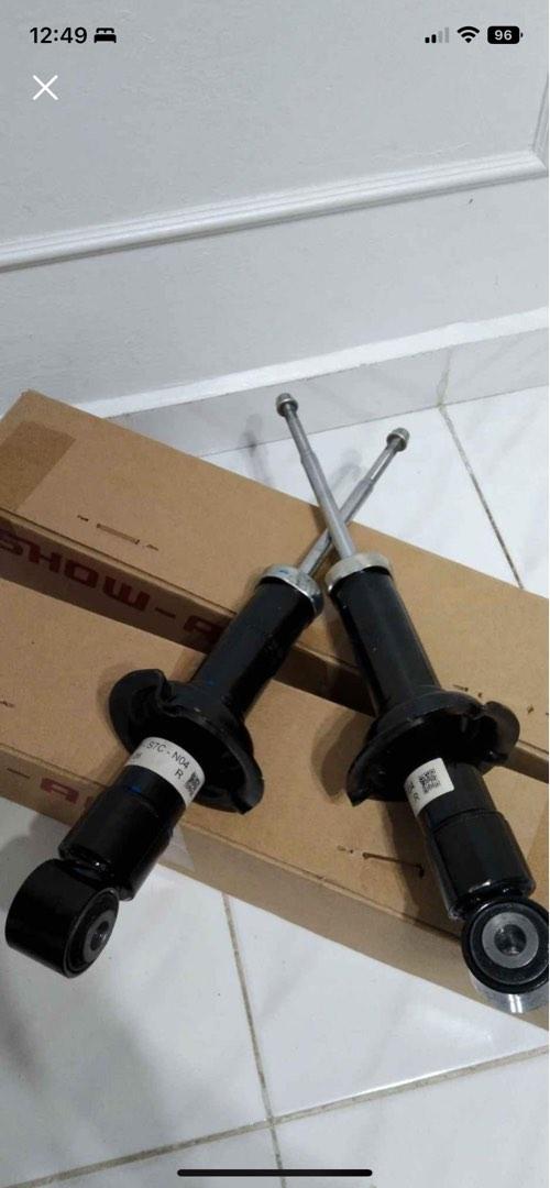 Absorber Honda Stream RN3 (SHOWA), Auto Accessories on Carousell