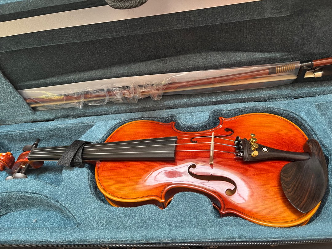 Advanced 1/2 size violin very beautiful sounding piece, Hobbies & Toys ...