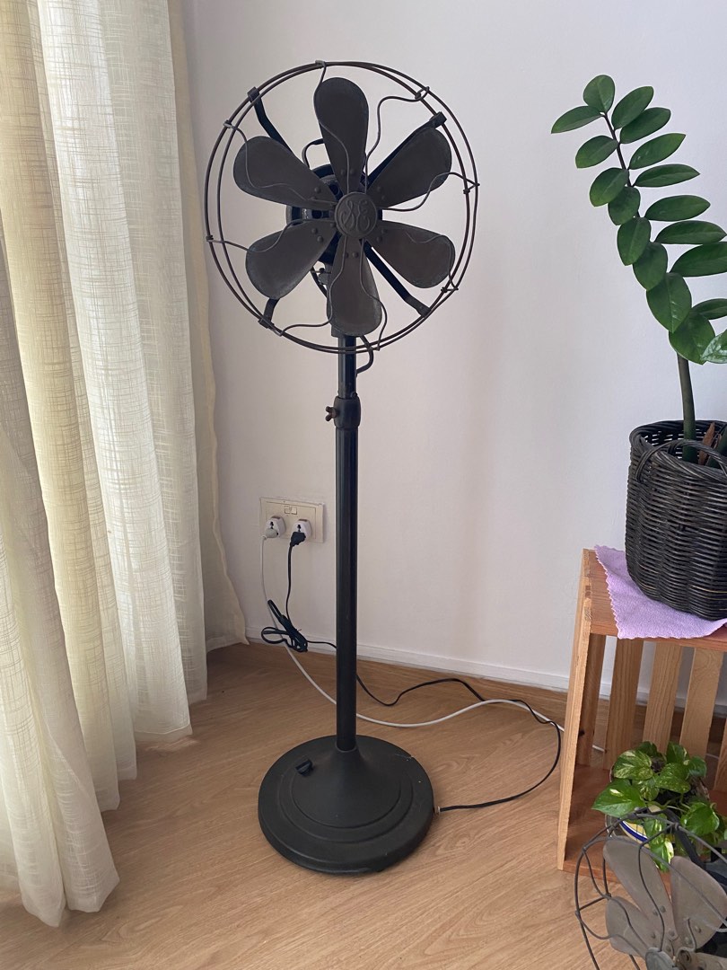 Antique looking fan, Furniture & Home Living, Lighting & Fans, Fans on ...