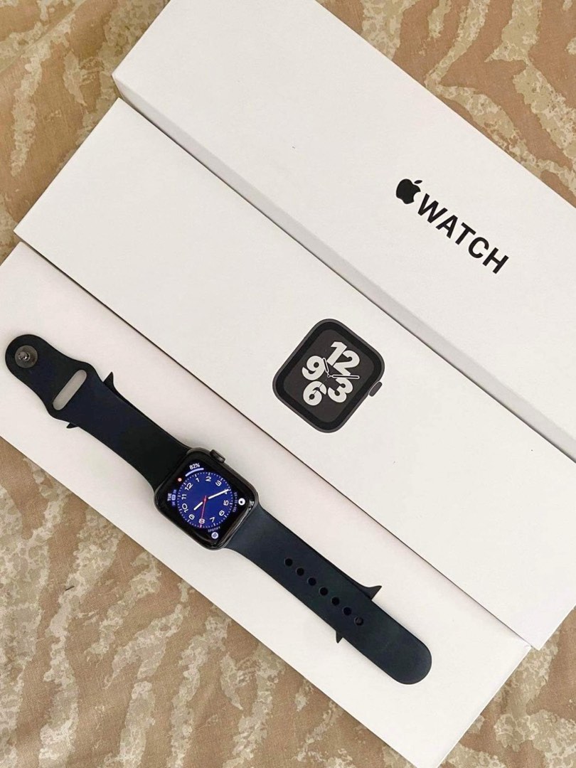 APPLE WATCH SE (2020) 40MM SPACE GREY WITH WARRANTY, Mobile Phones ...