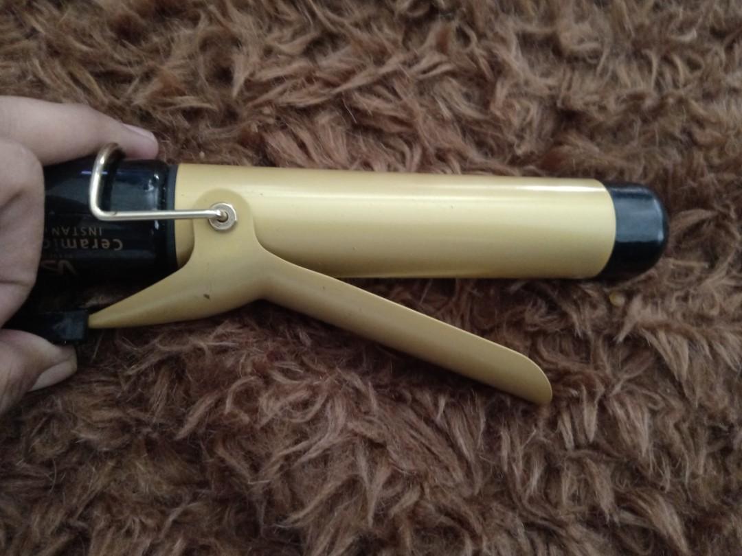 Catokan Curly Vidal Sassoon Kesehatan And Kecantikan Perawatan Rambut Di Carousell