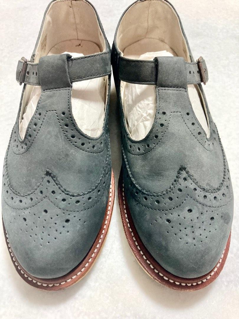 Dr Martens Mary Jane, Women's Fashion, Footwear, Loafers on Carousell