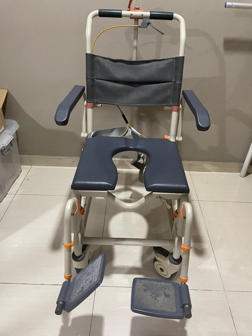 (FREE) Waterproof Shower Buddy Wheelchair, Health & Nutrition ...