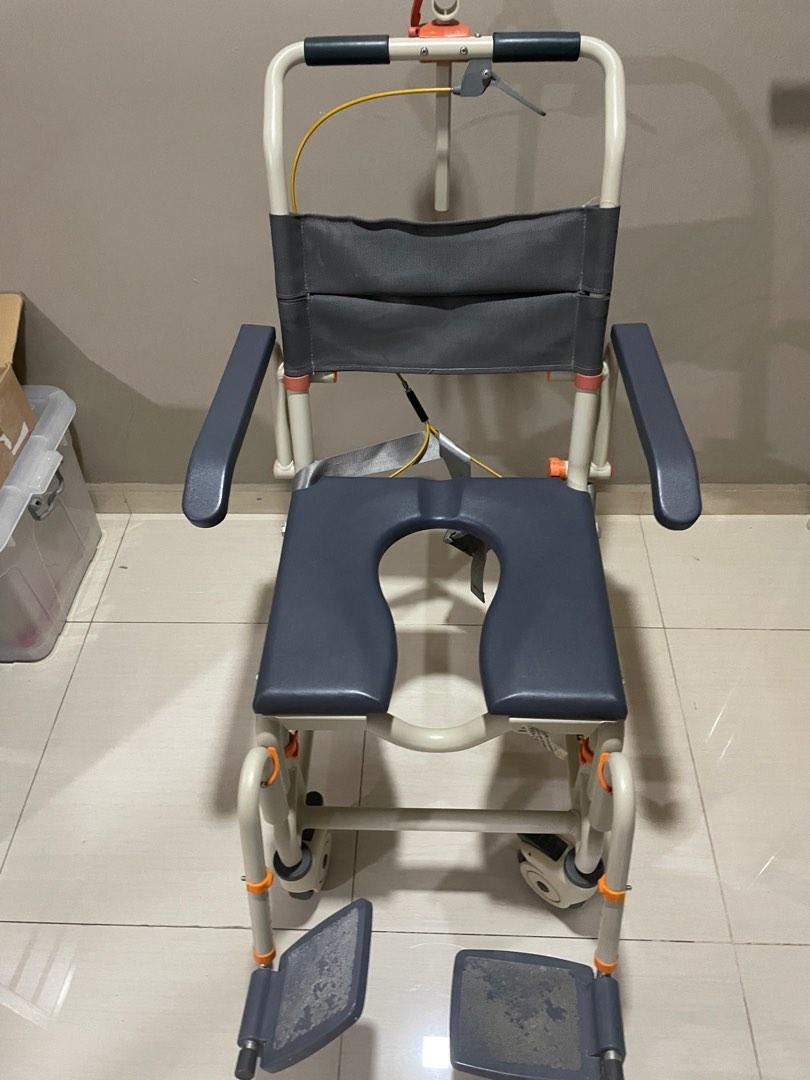 (FREE) Waterproof Shower Buddy Wheelchair, Health & Nutrition ...
