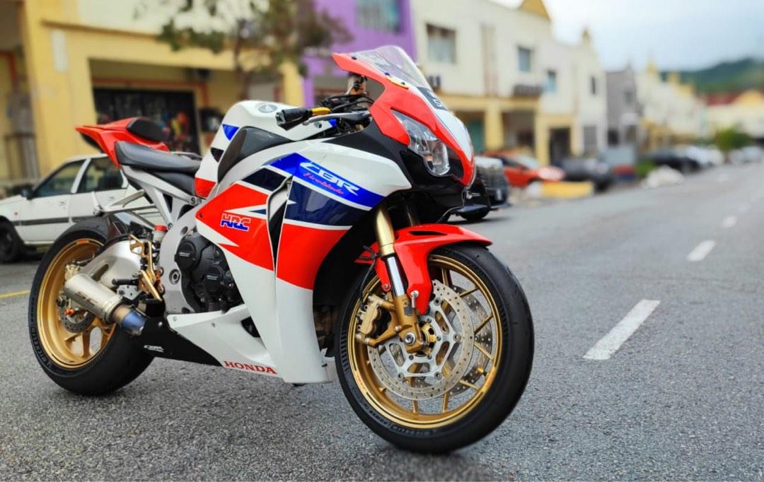 Honda Cbr 1000rr, Motorbikes on Carousell