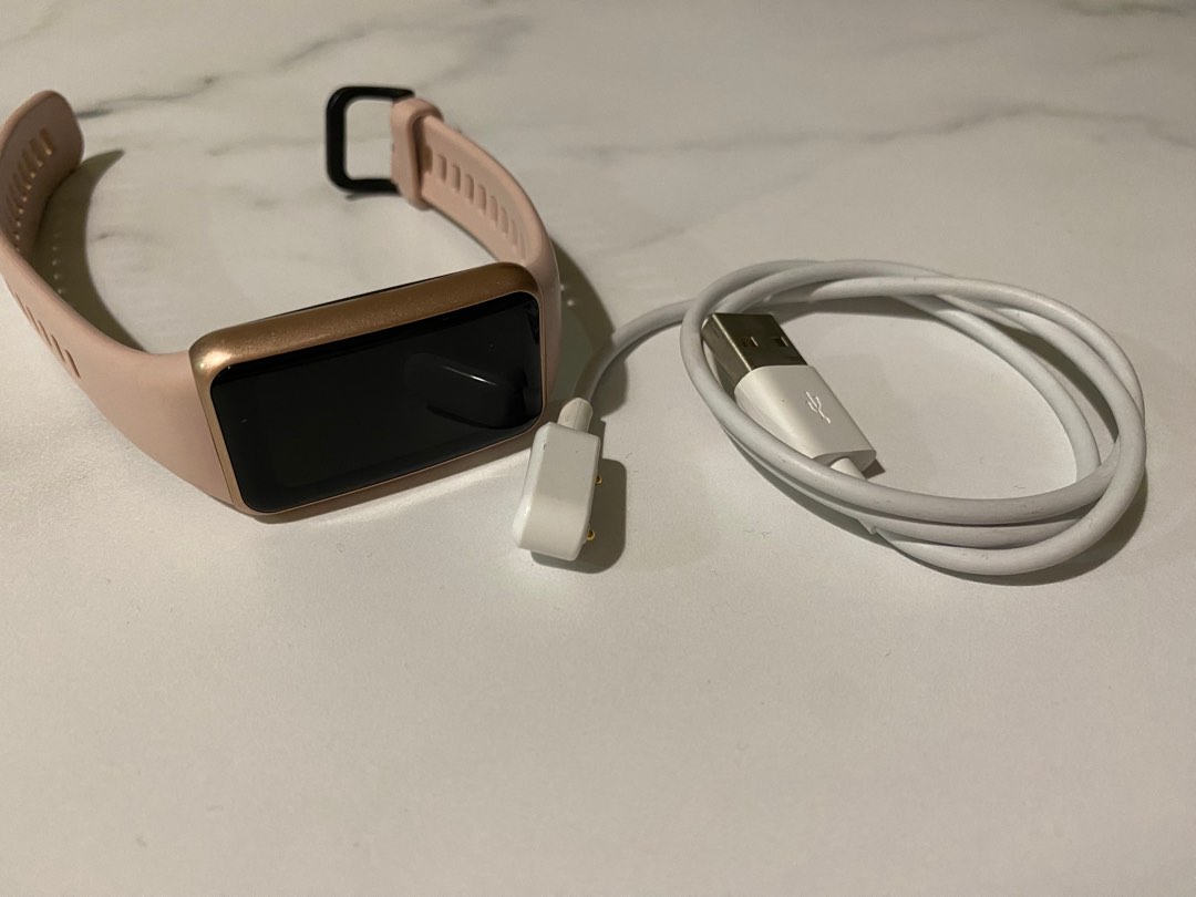 HUAWEI Band 6 Fitness Tracker Smartwatch, Mobile Phones & Gadgets ...