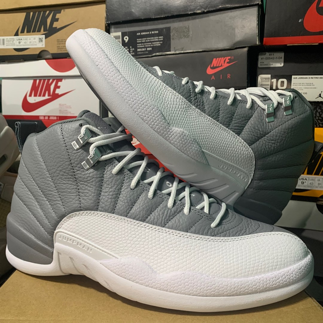 Jordan 12 stealth, Men's Fashion, Footwear, Sneakers on Carousell
