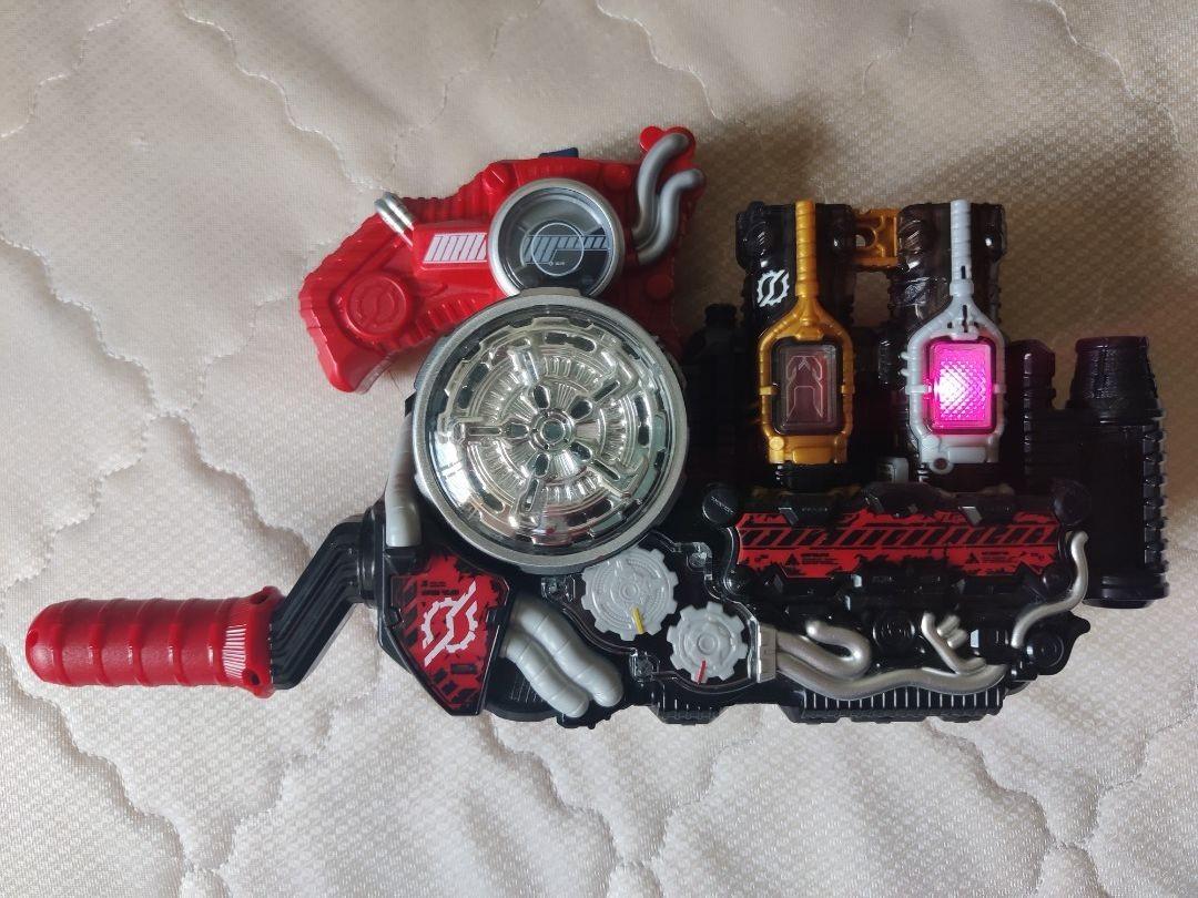 Kamen rider Build Driver (DX), Hobbies & Toys, Toys & Games on Carousell