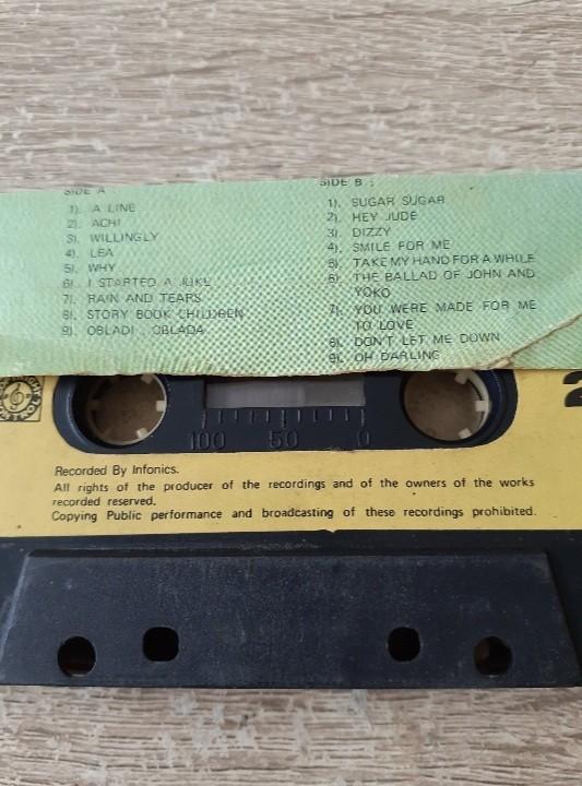 Kaset pita album hits tahun 60an, Musik & Media, CD, DVD & Lainnya di ...